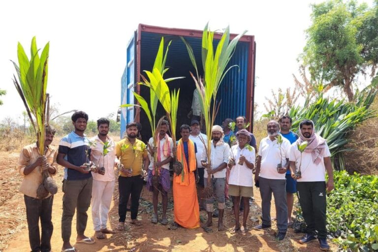 Plant Treets – Mission 100 cr Trees